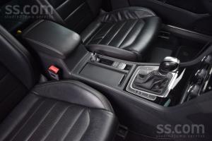 Zils Volkswagen Golf 2017 Rīga, ar dzinēja tilpumu 2.00 L un nobraukumu 0 tūkst. km par 14900 €, foto 11 vietnē AUTOMOTO.COM.LV