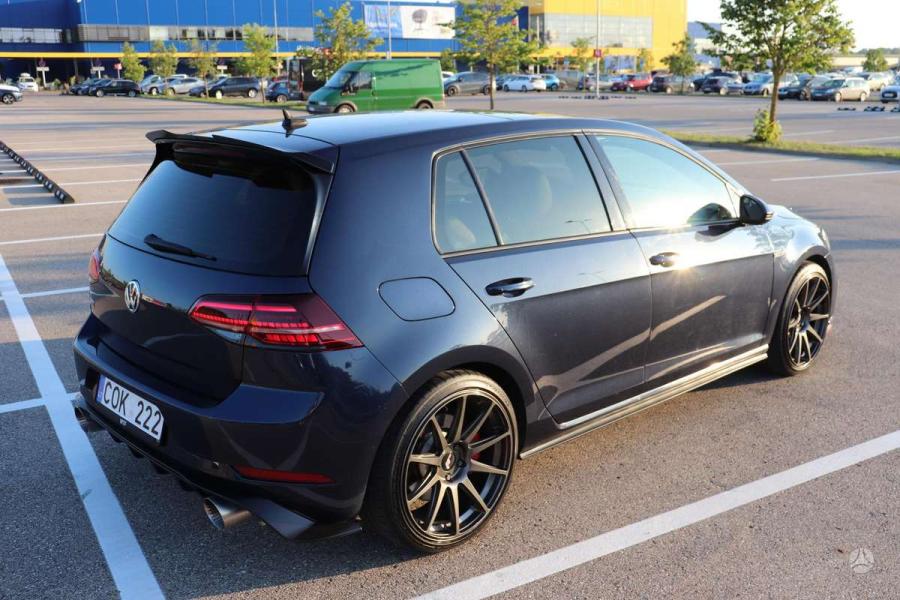 Zils Volkswagen Golf 2017 Viļņa, ar dzinēja tilpumu 1.98 L un nobraukumu 122 tūkst. km par 13500 €, foto 12 vietnē AUTOMOTO.COM.LV