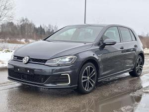 Zils Volkswagen Golf 2018 Tauragė, ar dzinēja tilpumu 1.40 L un nobraukumu 180 tūkst. km par 10500 €, foto  vietnē AUTOMOTO.COM.LV