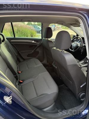 Blue Volkswagen Golf 2018 in Riga, with an engine capacity of 1.40 L and mileage of 114 thousand km for 12590 €, photo 11 on AUTOMOTO.COM.LV