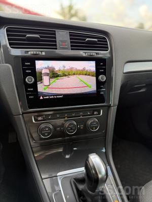 Blue Volkswagen Golf 2018 in Riga, with an engine capacity of 1.40 L and mileage of 114 thousand km for 12590 €, photo 14 on AUTOMOTO.COM.LV