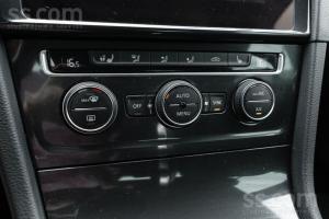 Zils Volkswagen Golf 2018 Rīga, ar dzinēja tilpumu 2.00 L un nobraukumu 127 tūkst. km par 13500 €, foto 13 vietnē AUTOMOTO.COM.LV