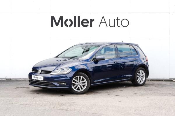 Zils Volkswagen Golf 2018 Rīga, ar dzinēja tilpumu 2.00 L un nobraukumu 127 tūkst. km par 13500 €, foto 1 vietnē AUTOMOTO.COM.LV