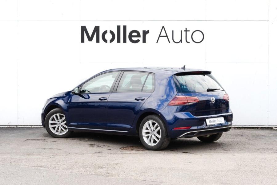 Zils Volkswagen Golf 2018 Rīga, ar dzinēja tilpumu 2.00 L un nobraukumu 127 tūkst. km par 13500 €, foto 4 vietnē AUTOMOTO.COM.LV