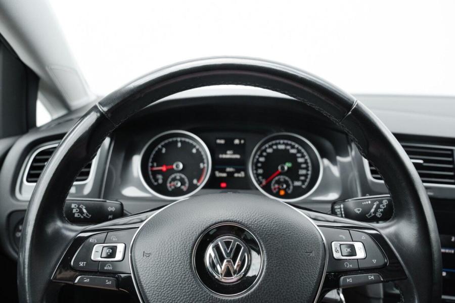 Zils Volkswagen Golf 2018 Rīga, ar dzinēja tilpumu 2.00 L un nobraukumu 127 tūkst. km par 13500 €, foto 11 vietnē AUTOMOTO.COM.LV