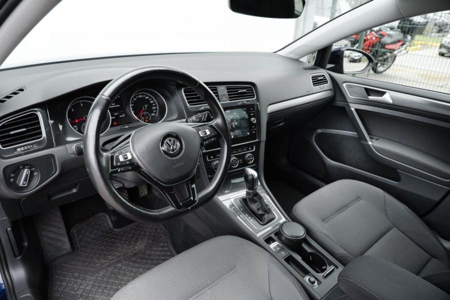 Zils Volkswagen Golf 2018 Rīga, ar dzinēja tilpumu 2.00 L un nobraukumu 127 tūkst. km par 13500 €, foto 20 vietnē AUTOMOTO.COM.LV