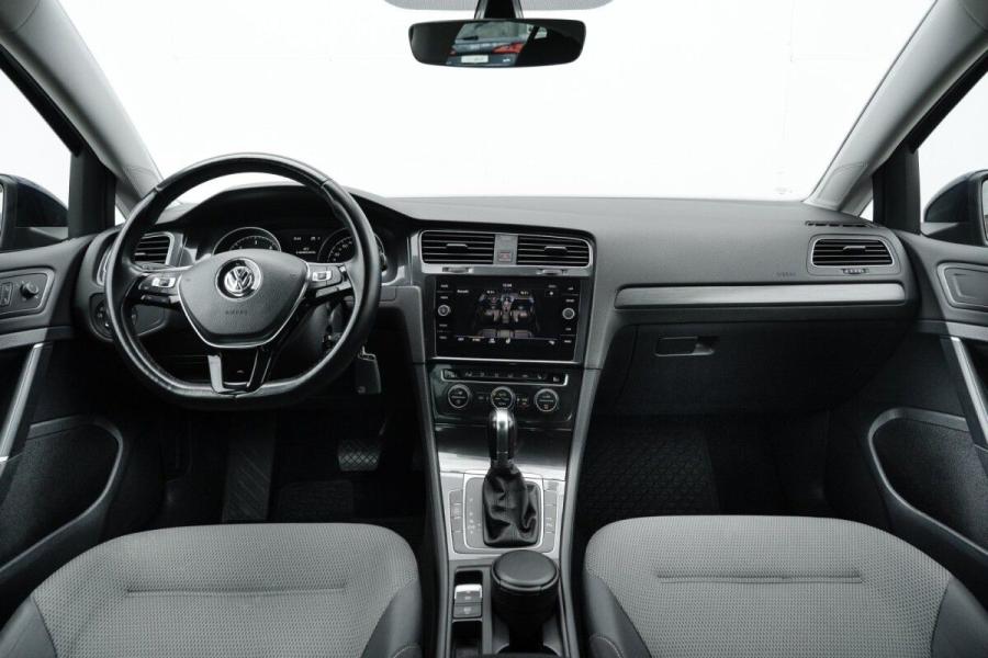 Zils Volkswagen Golf 2018 Rīga, ar dzinēja tilpumu 2.00 L un nobraukumu 127 tūkst. km par 13500 €, foto 23 vietnē AUTOMOTO.COM.LV