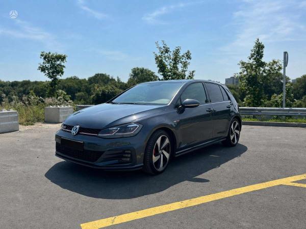 Zils Volkswagen Golf 2018 Kauņa, ar dzinēja tilpumu 1.98 L un nobraukumu 85 tūkst. km par 18999 €, foto 1 vietnē AUTOMOTO.COM.LV