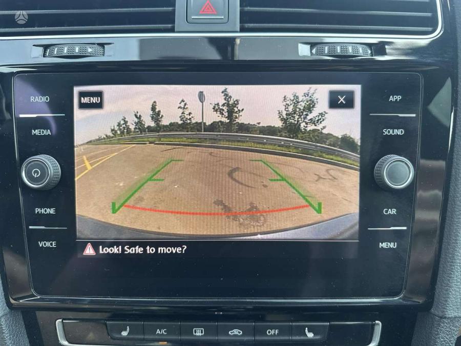 Zils Volkswagen Golf 2018 Kauņa, ar dzinēja tilpumu 1.98 L un nobraukumu 85 tūkst. km par 18999 €, foto 18 vietnē AUTOMOTO.COM.LV