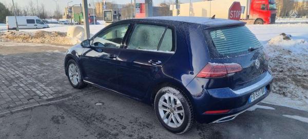 Zils Volkswagen Golf 2019 Panevēža, ar dzinēja tilpumu 1.60 L un nobraukumu 190 tūkst. km par 9900 €, foto 4 vietnē AUTOMOTO.COM.LV