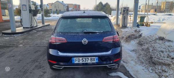 Zils Volkswagen Golf 2019 Panevēža, ar dzinēja tilpumu 1.60 L un nobraukumu 190 tūkst. km par 9900 €, foto 6 vietnē AUTOMOTO.COM.LV