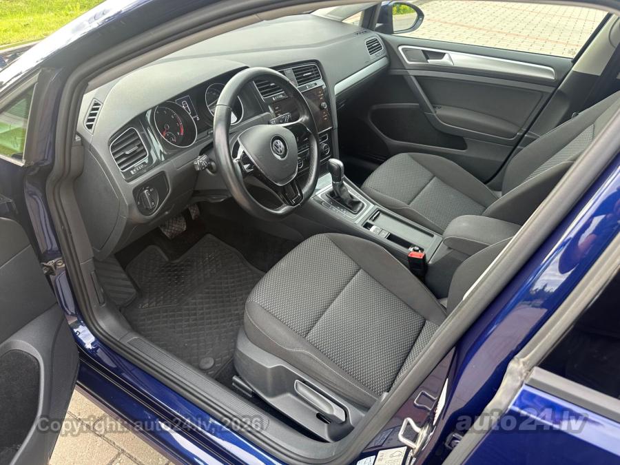 Zils Volkswagen Golf 2019 Tallina, ar dzinēja tilpumu 1.50 L un nobraukumu 232 tūkst. km par 9200 €, foto 12 vietnē AUTOMOTO.COM.LV