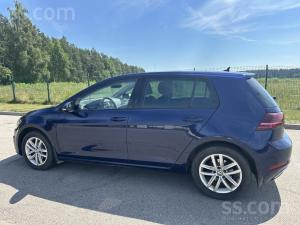 Zils Volkswagen Golf 2019 Rīga, ar dzinēja tilpumu 1.50 L un nobraukumu 124 tūkst. km par 12500 €, foto 4 vietnē AUTOMOTO.COM.LV