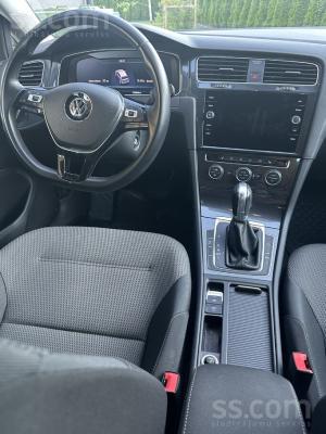 Zils Volkswagen Golf 2019 Rīga, ar dzinēja tilpumu 1.50 L un nobraukumu 124 tūkst. km par 12500 €, foto 9 vietnē AUTOMOTO.COM.LV