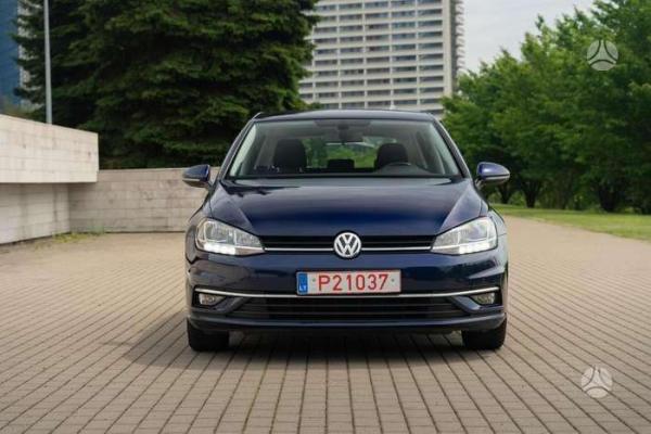 Blue Volkswagen Golf 2019 in Vilnius, with an engine capacity of 1.60 L and mileage of 155 thousand km for 11900 €, photo 2 on AUTOMOTO.COM.LV