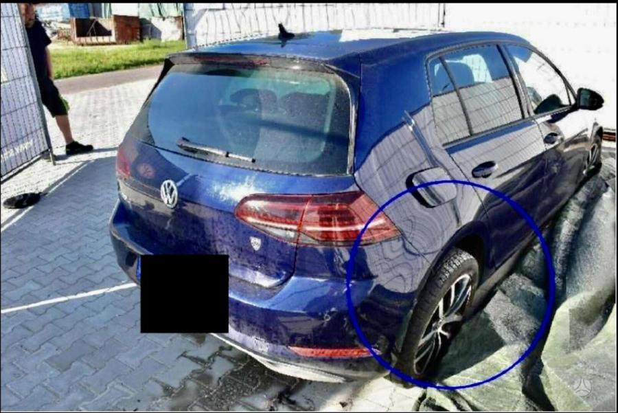 Blue Volkswagen Golf 2020 in Telschi, with an engine capacity of 0.00 L and mileage of 44 thousand km for 5700 €, photo 11 on AUTOMOTO.COM.LV
