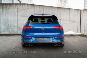 Blue Volkswagen Golf 2021 in Tartu, with an engine capacity of 2.00 L and mileage of 63 thousand km for 35900 €, photo 6 on AUTOMOTO.COM.LV