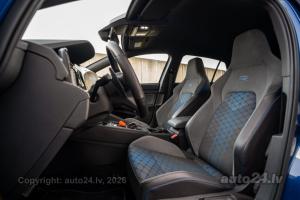 Blue Volkswagen Golf 2021 in Tartu, with an engine capacity of 2.00 L and mileage of 63 thousand km for 35900 €, photo 12 on AUTOMOTO.COM.LV