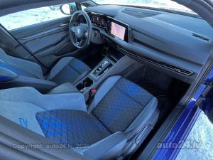 Blue Volkswagen Golf 2021 in Tallinn, with an engine capacity of 2.00 L and mileage of 70 thousand km for 33500 €, photo 10 on AUTOMOTO.COM.LV