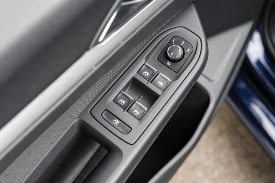Zils Volkswagen Golf 2021 Rīga, ar dzinēja tilpumu 1.50 L un nobraukumu 152 tūkst. km par 15850 €, foto 15 vietnē AUTOMOTO.COM.LV
