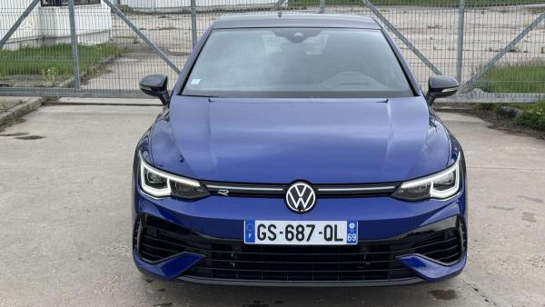Blue Volkswagen Golf 2021 in Jonava, with an engine capacity of 1.98 L and mileage of 34 thousand km for 23600 €, photo 10 on AUTOMOTO.COM.LV