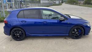 Blue Volkswagen Golf 2021 in Jonava, with an engine capacity of 1.98 L and mileage of 34 thousand km for 23400 €, photo 7 on AUTOMOTO.COM.LV