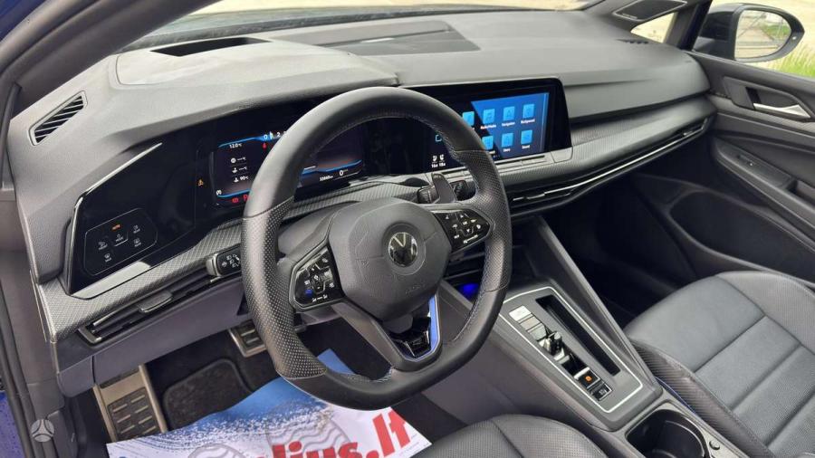 Blue Volkswagen Golf 2021 in Jonava, with an engine capacity of 1.98 L and mileage of 34 thousand km for 23400 €, photo 21 on AUTOMOTO.COM.LV