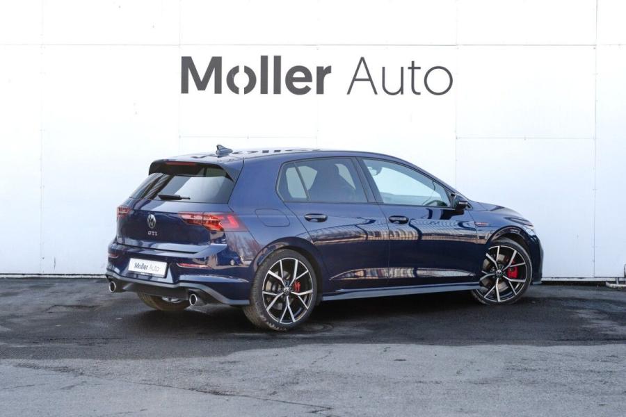 Zils Volkswagen Golf 2021 Rīga, ar dzinēja tilpumu 2.00 L un nobraukumu 75 tūkst. km par 27500 €, foto 5 vietnē AUTOMOTO.COM.LV