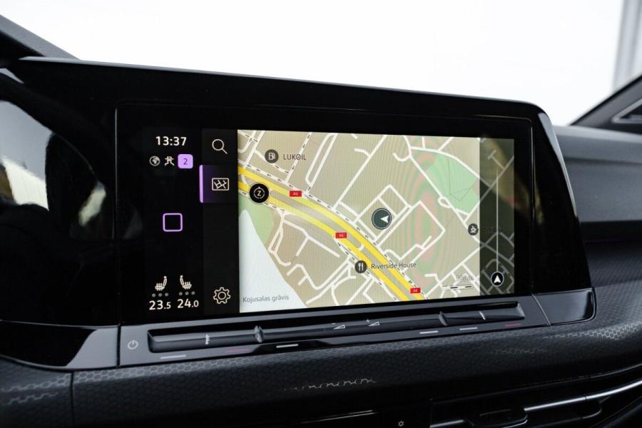 Zils Volkswagen Golf 2021 Rīga, ar dzinēja tilpumu 2.00 L un nobraukumu 75 tūkst. km par 27500 €, foto 25 vietnē AUTOMOTO.COM.LV