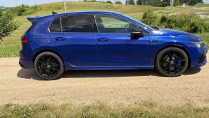 Blue Volkswagen Golf 2021 in Jonava, with an engine capacity of 1.98 L and mileage of 34 thousand km for 23600 €, photo 18 on AUTOMOTO.COM.LV