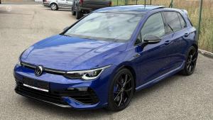 Blue Volkswagen Golf 2021 in Kaunas, with an engine capacity of 1.98 L and mileage of 35 thousand km for 35900 €, photo 4 on AUTOMOTO.COM.LV
