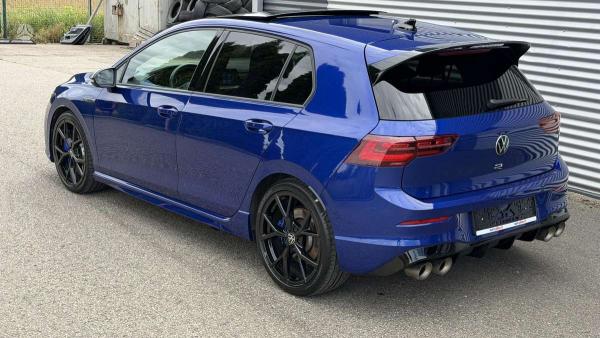 Blue Volkswagen Golf 2021 in Kaunas, with an engine capacity of 1.98 L and mileage of 35 thousand km for 35900 €, photo 6 on AUTOMOTO.COM.LV
