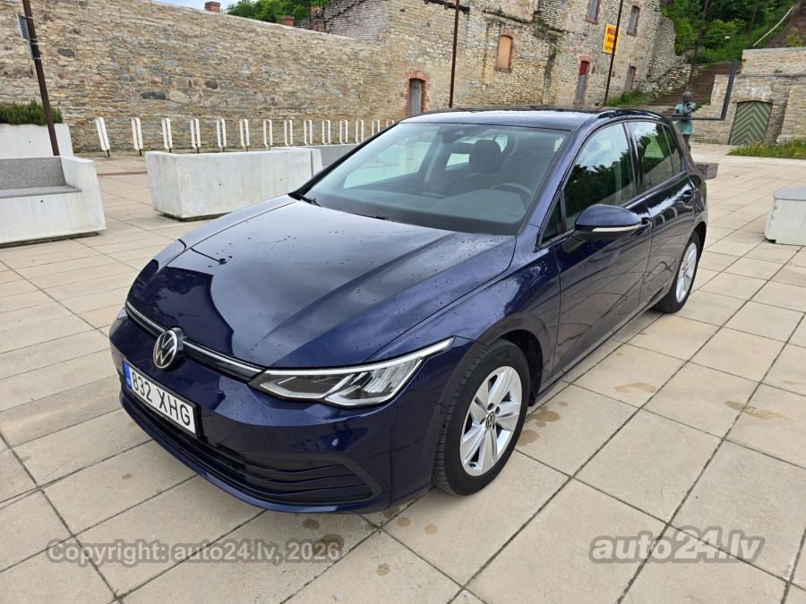 Blue Volkswagen Golf 2022 in Rakvere, with an engine capacity of 1.50 L and mileage of 121 thousand km for 15600 €, photo 1 on AUTOMOTO.COM.LV