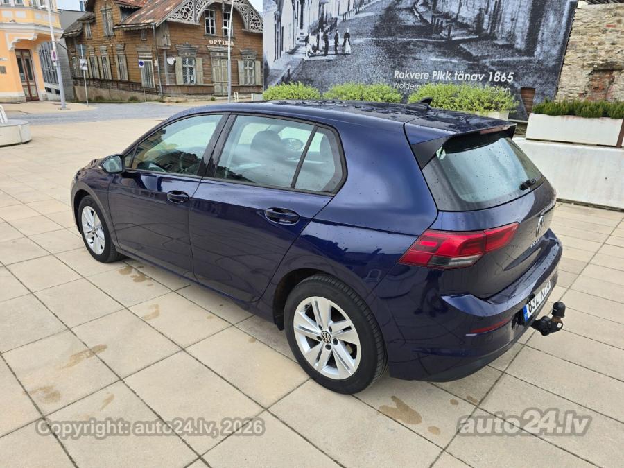 Blue Volkswagen Golf 2022 in Rakvere, with an engine capacity of 1.50 L and mileage of 121 thousand km for 15600 €, photo 5 on AUTOMOTO.COM.LV