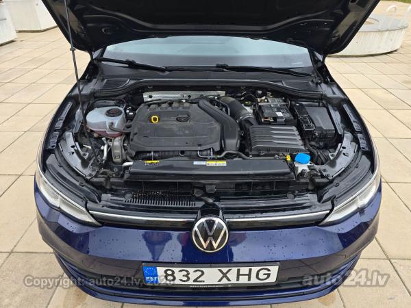 Blue Volkswagen Golf 2022 in Rakvere, with an engine capacity of 1.50 L and mileage of 121 thousand km for 15600 €, photo 7 on AUTOMOTO.COM.LV