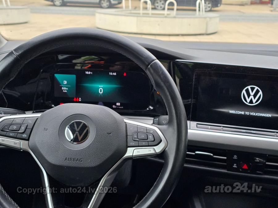 Blue Volkswagen Golf 2022 in Rakvere, with an engine capacity of 1.50 L and mileage of 121 thousand km for 15600 €, photo 18 on AUTOMOTO.COM.LV
