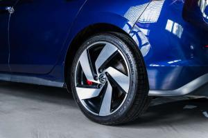 Zils Volkswagen Golf 2022 Viļņa, ar dzinēja tilpumu 1.98 L un nobraukumu 127 tūkst. km par 19999 €, foto 16 vietnē AUTOMOTO.COM.LV