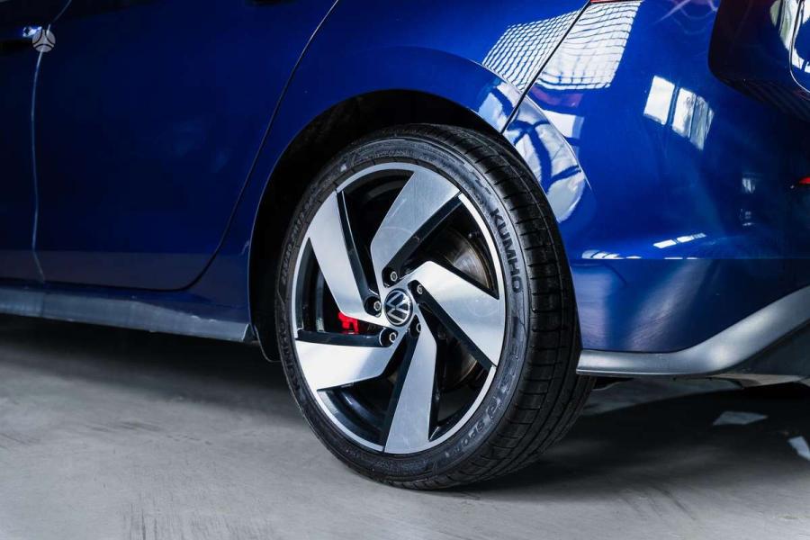 Zils Volkswagen Golf 2022 Viļņa, ar dzinēja tilpumu 1.98 L un nobraukumu 127 tūkst. km par 19999 €, foto 16 vietnē AUTOMOTO.COM.LV