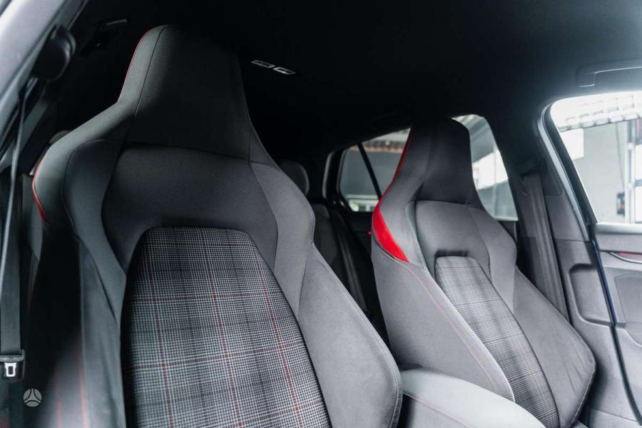 Zils Volkswagen Golf 2022 Viļņa, ar dzinēja tilpumu 1.98 L un nobraukumu 127 tūkst. km par 19999 €, foto 30 vietnē AUTOMOTO.COM.LV