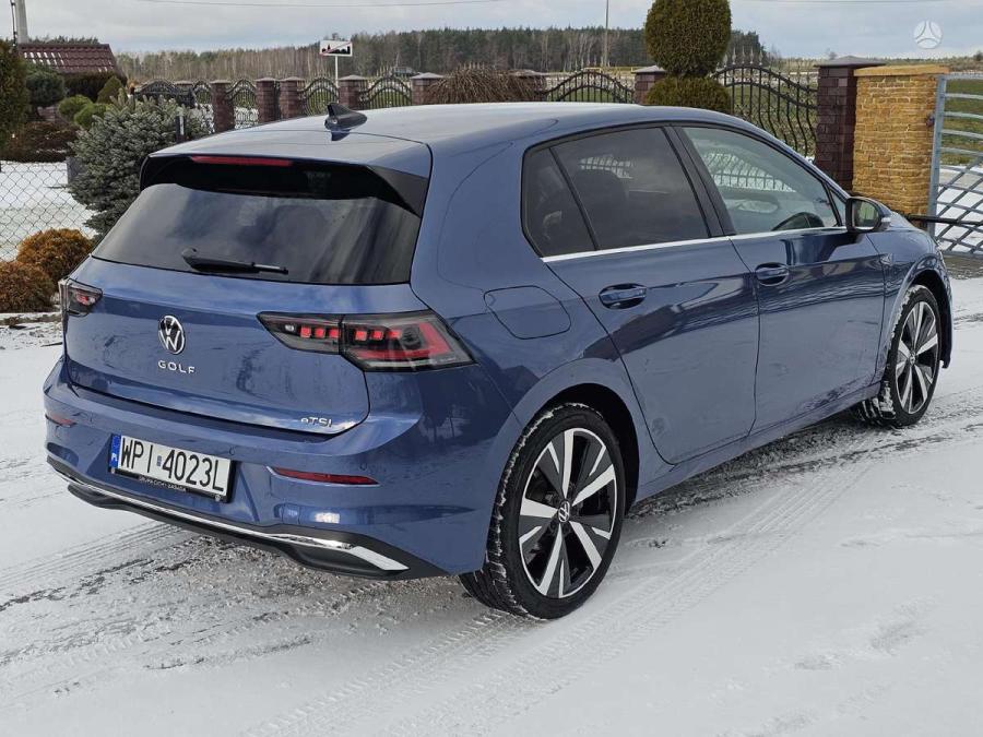 Zils Volkswagen Golf 2024 Panevēža, ar dzinēja tilpumu 1.50 L un nobraukumu 6 tūkst. km par 15599 €, foto 1 vietnē AUTOMOTO.COM.LV