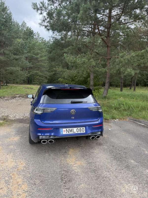 Zils Volkswagen Golf 2024 Kauņa, ar dzinēja tilpumu 1.98 L un nobraukumu 33 tūkst. km par 33333 €, foto 5 vietnē AUTOMOTO.COM.LV