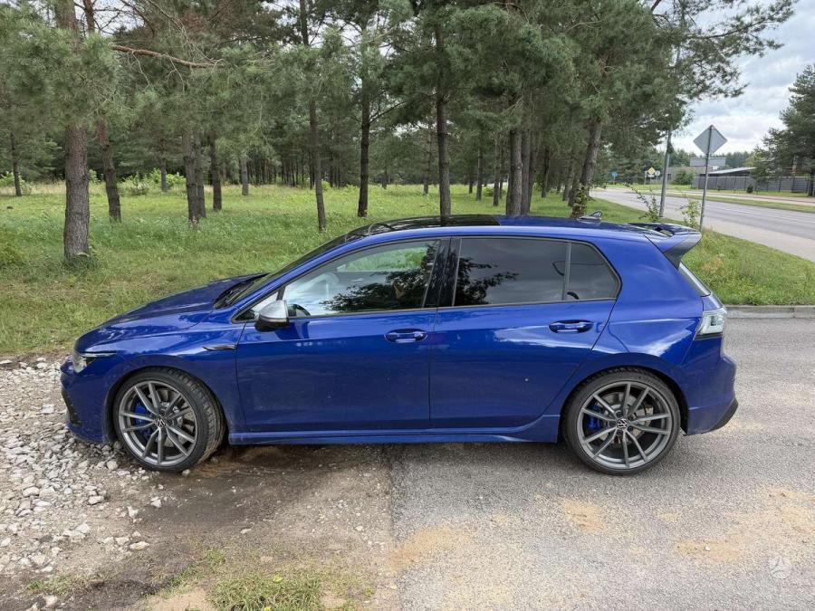 Zils Volkswagen Golf 2024 Kauņa, ar dzinēja tilpumu 1.98 L un nobraukumu 33 tūkst. km par 33333 €, foto 10 vietnē AUTOMOTO.COM.LV