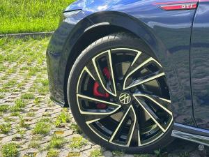 Zils Volkswagen Golf 2025 Kauņa, ar dzinēja tilpumu 1.98 L un nobraukumu 13 tūkst. km par 30890 €, foto 9 vietnē AUTOMOTO.COM.LV