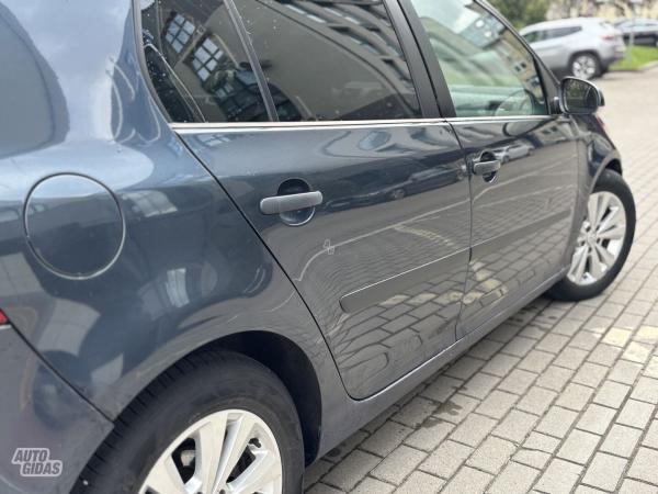 Zils Volkswagen Golf 2004 Kauņa, ar dzinēja tilpumu 1.90 L un nobraukumu 340 tūkst. km par 1350 €, foto 5 vietnē AUTOMOTO.COM.LV
