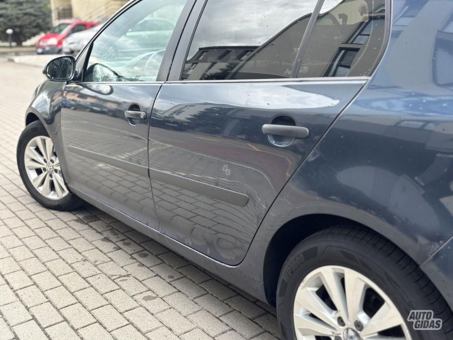 Zils Volkswagen Golf 2004 Kauņa, ar dzinēja tilpumu 1.90 L un nobraukumu 340 tūkst. km par 1350 €, foto 7 vietnē AUTOMOTO.COM.LV