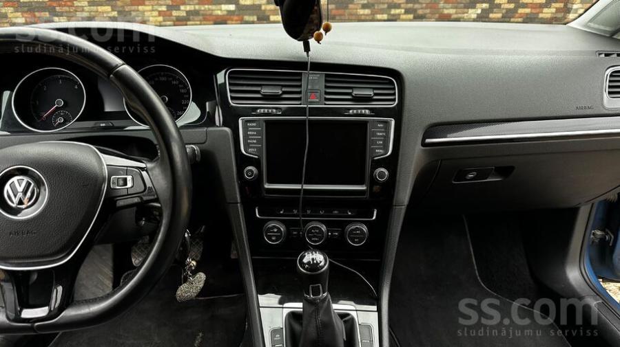 Zils Volkswagen Golf 2015 Rīga, ar dzinēja tilpumu 2.00 L un nobraukumu 278 tūkst. km par 11300 €, foto 7 vietnē AUTOMOTO.COM.LV