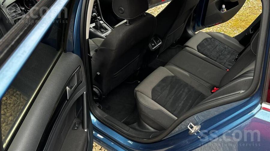 Zils Volkswagen Golf 2015 Rīga, ar dzinēja tilpumu 2.00 L un nobraukumu 278 tūkst. km par 11300 €, foto 8 vietnē AUTOMOTO.COM.LV