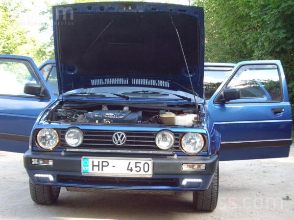 Zils Volkswagen Golf 1989 Madona, ar dzinēja tilpumu 1.60 L un nobraukumu 437 tūkst. km par 5800 €, foto 5 vietnē AUTOMOTO.COM.LV