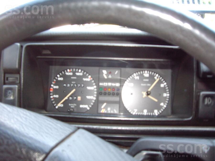 Blue Volkswagen Golf 1989 in Madona, with an engine capacity of 1.60 L and mileage of 437 thousand km for 5800 €, photo 15 on AUTOMOTO.COM.LV