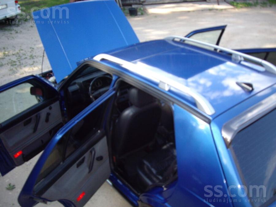 Blue Volkswagen Golf 1989 in Madona, with an engine capacity of 1.60 L and mileage of 437 thousand km for 5800 €, photo 16 on AUTOMOTO.COM.LV